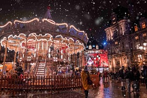 Christmas Around the World for Kids: 24 Fascinating Festive Traditions ...